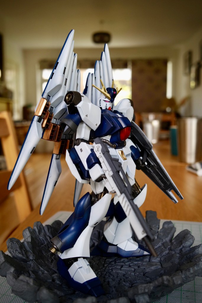 Bandai 1/144 HG V-Zeon Gundam (Captain Zeon’s Mobile Suit) – It is a ...